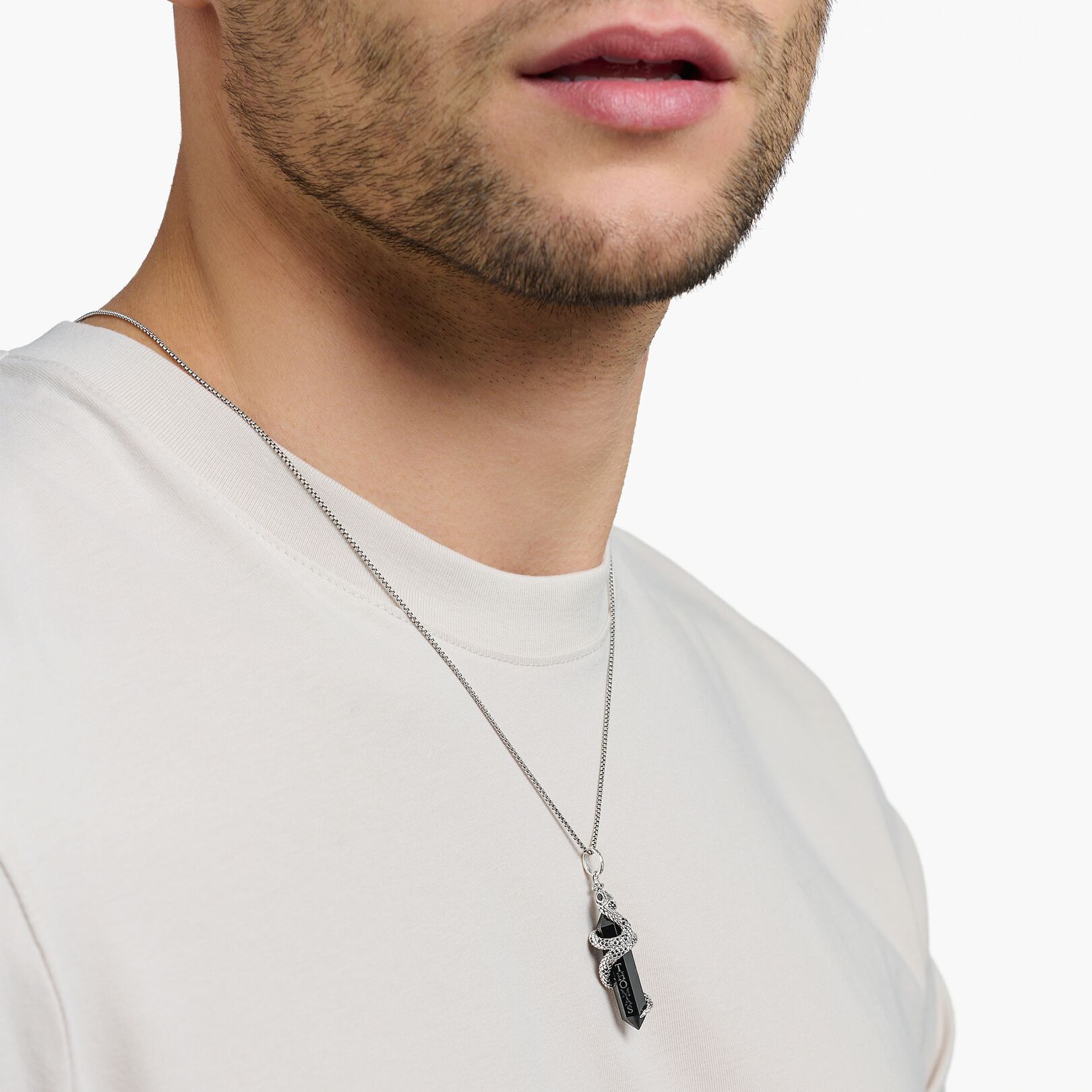 Snake pendant with onyx | THOMAS SABO